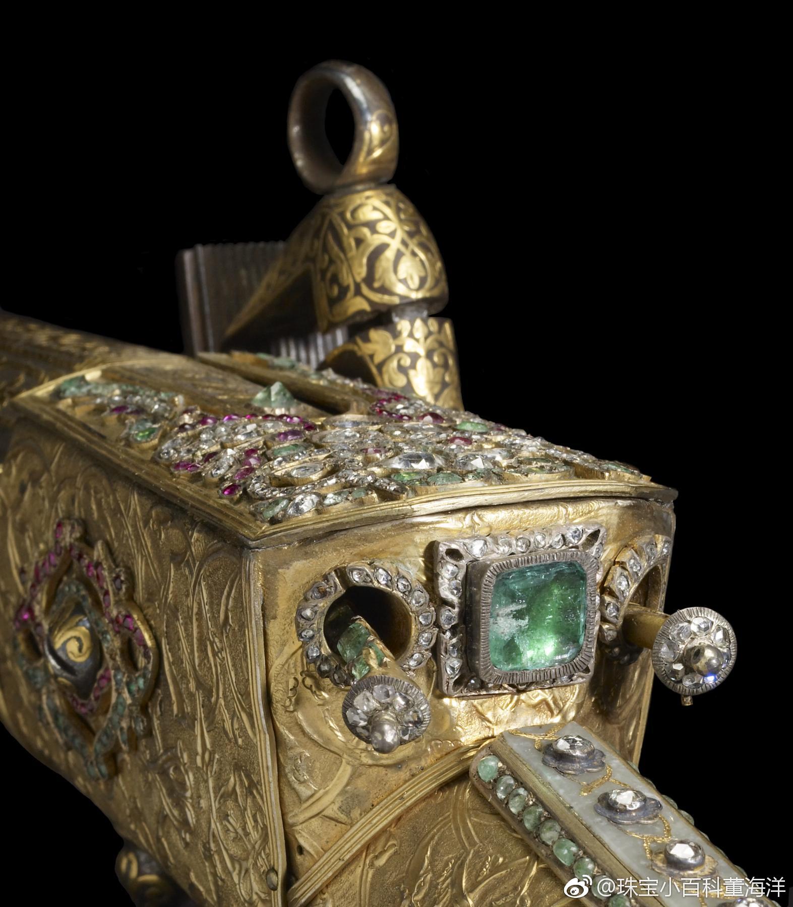 Jeweled gun sultan mahmud I(苏丹马哈茂德一号宝石枪）现藏于亚洲艺