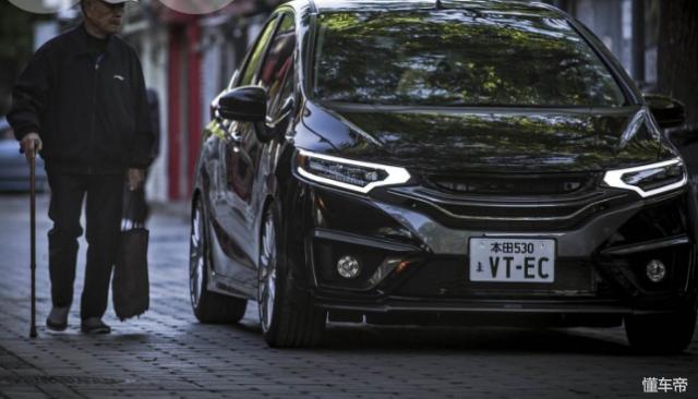 史上最强爆改五菱宏光，到底还是跑不过超跑GK5？-新浪汽车