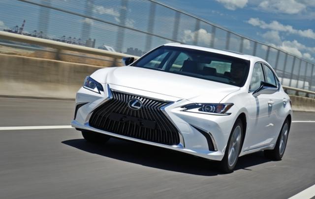 成熟与稳健！Lexus全新ES200顶配试驾！-新浪汽车