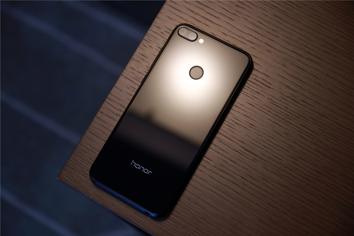 超详细荣耀9i拍照指引：巧用大光圈拍出有趣样张！__财经头条