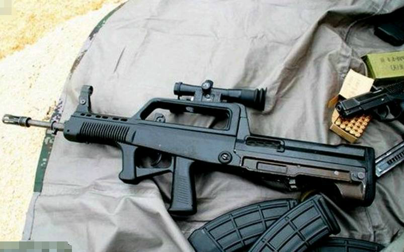 已经服役二十年的95自动步枪，为什么还在使用，原来是样子|95式|步枪|膛线_新浪新闻