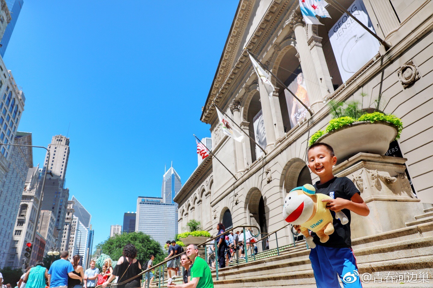 今天小锟和Max来到了芝加哥艺术博物馆，这里的展品极为丰富|博物馆|艺术博物馆|艺术品_新浪新闻