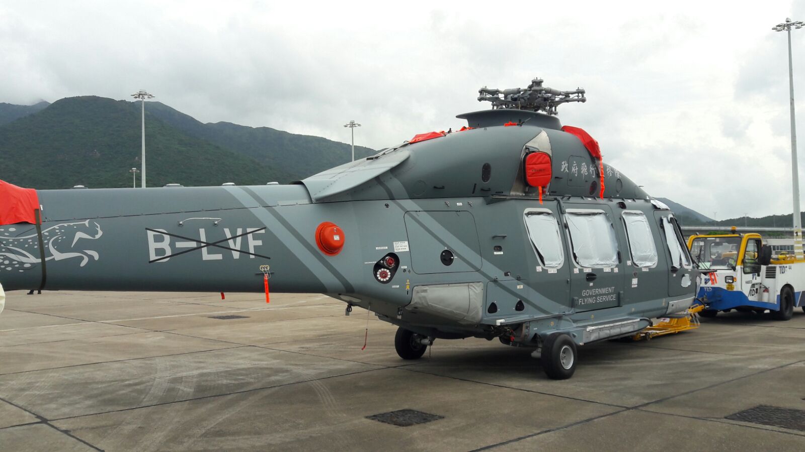 正在打包发货的香港政府飞行服务队H175直升机，An-124一口一架|服务队|香港政府|直升机_新浪新闻