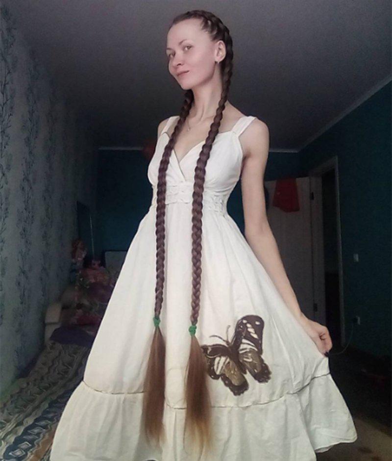 美丽的俄罗斯姑娘和她们让人难忘的麻花辫|麻花辫|发型|辫子_新浪新闻