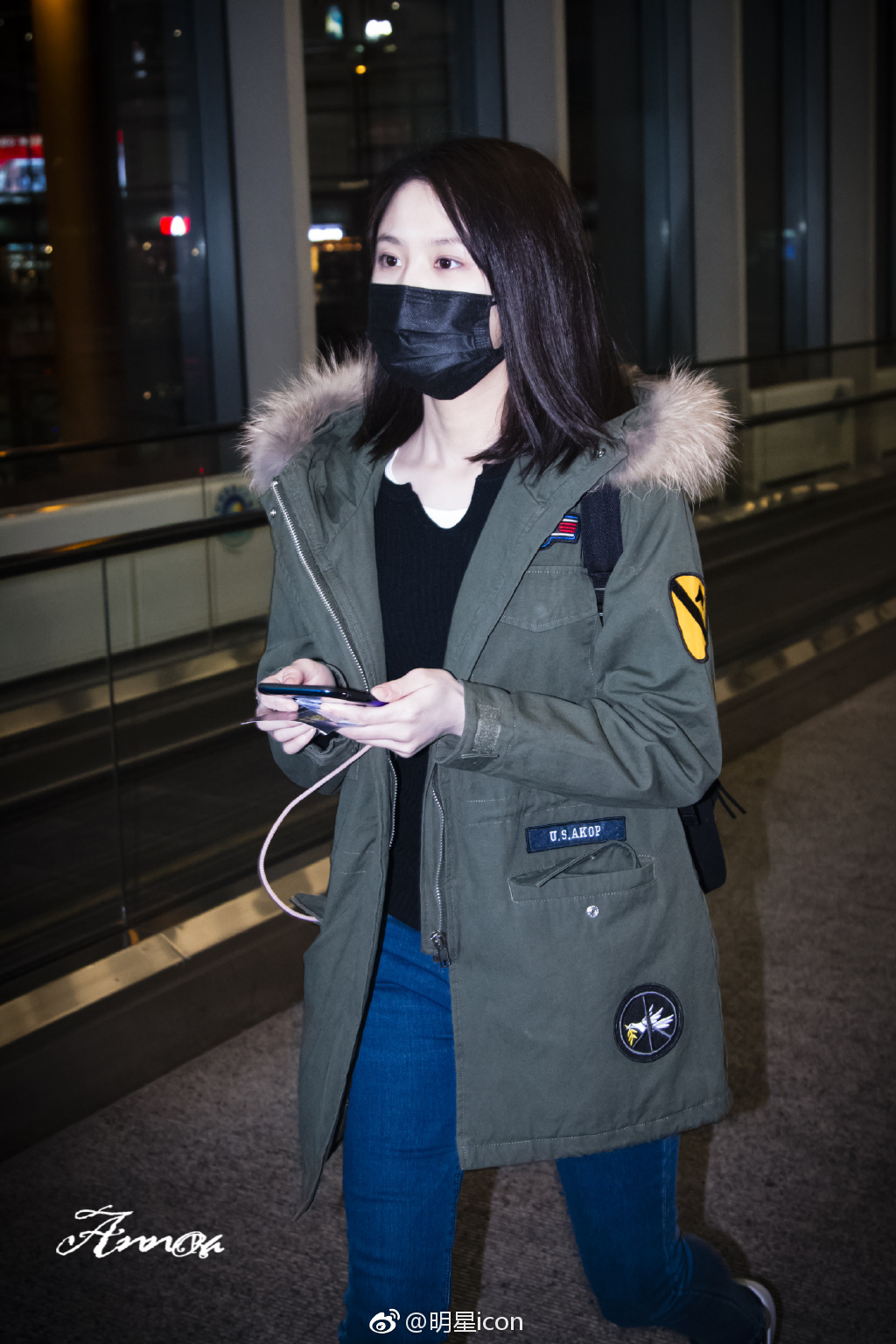 有一美人兮,见之不忘。一日不见兮,思之如狂。
