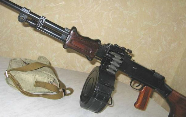 二次大战后正式替代DP轻机枪，你认识吗