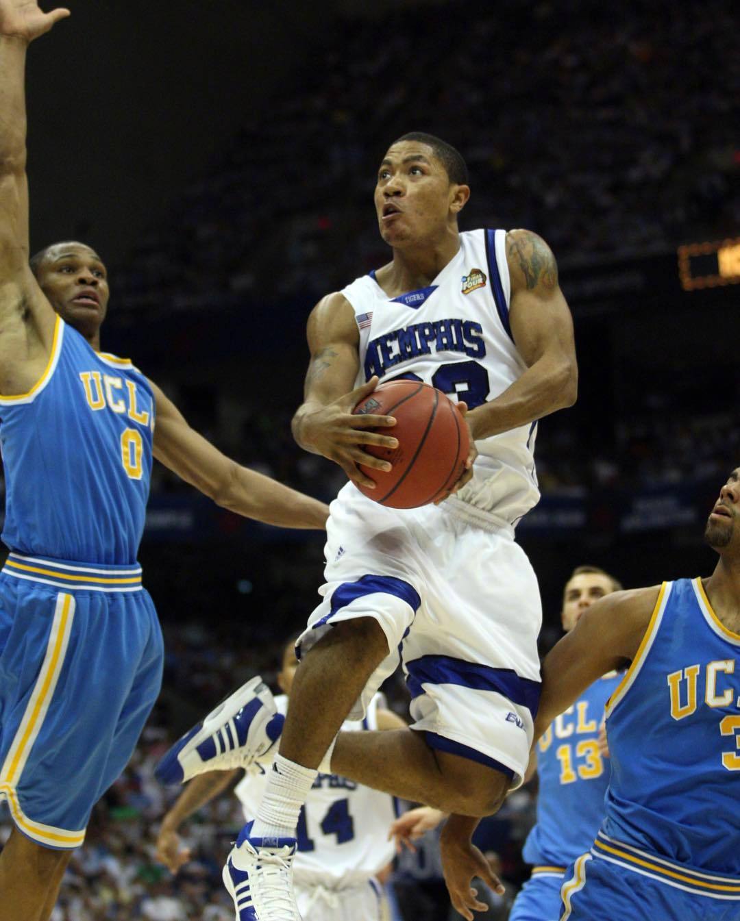 时光荏苒！2008年NCAA半决赛中，罗斯和威少相遇