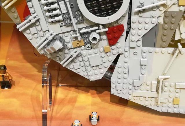 乐高新版千年隼（75192）各地展示实物一览|千年隼|实物|店面_新浪新闻