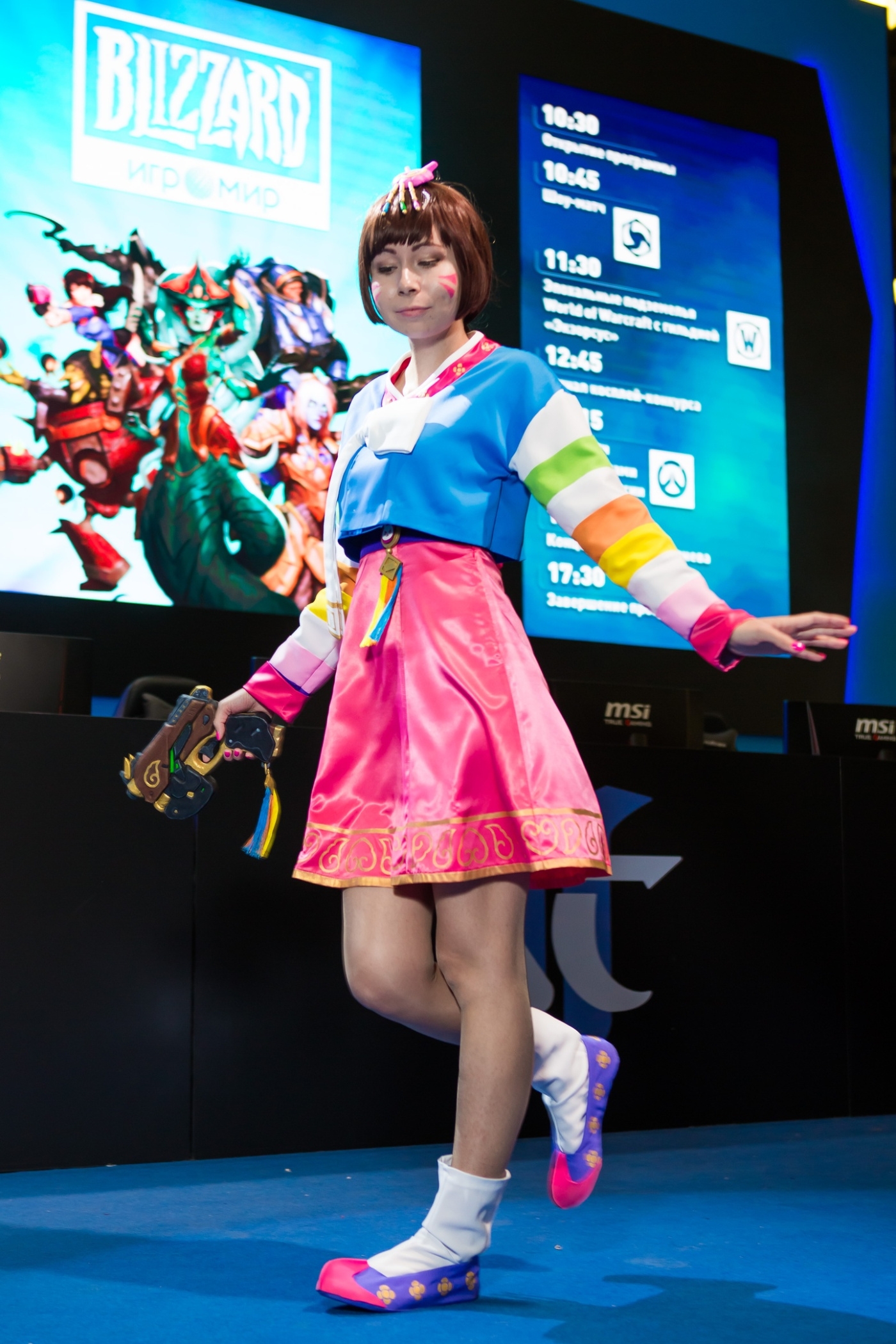 暴雪2018年俄罗斯漫展暴雪展台Cosplay影集，简直大饱眼福！|暴雪|影集|展台_新浪新闻