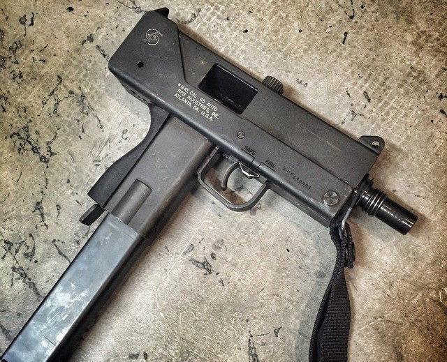 别开口就叫UZI，这四把枪长得很像，但差别很大