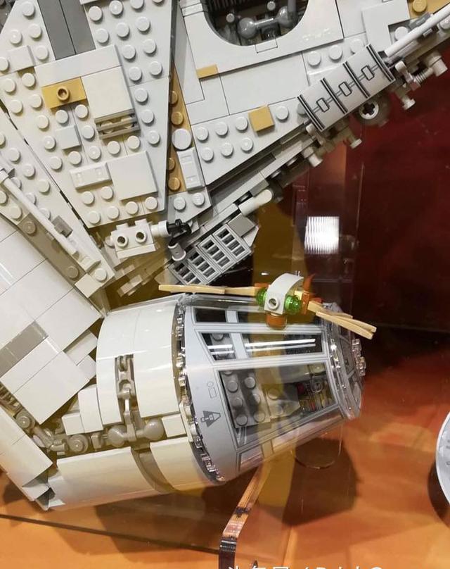 乐高新版千年隼（75192）各地展示实物一览|千年隼|实物|店面_新浪新闻