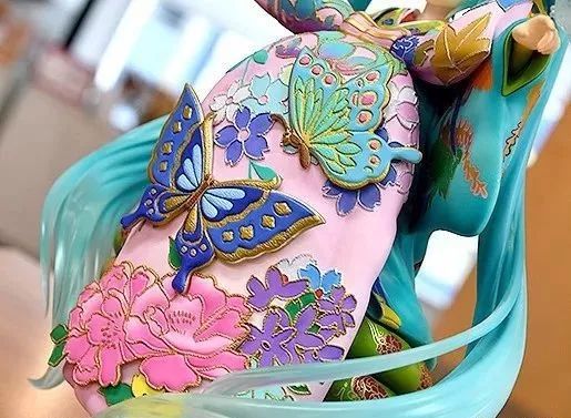 初音女神居然结婚了！是时候告诉你亿夫一妻是怎么回事了！