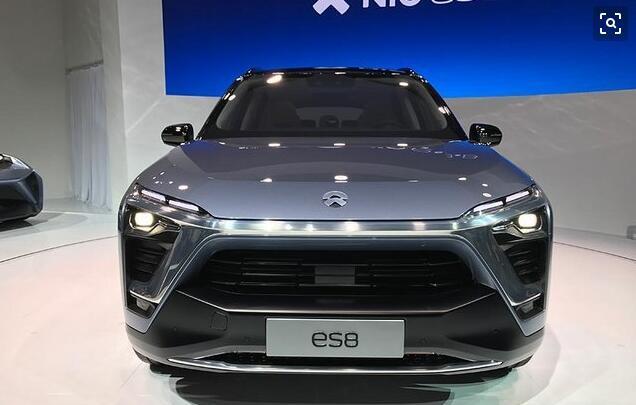 蔚来首款量产车ES8上海车展首发 需扫二维码才能进入展区看车-新浪汽车