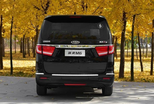 除了一台传祺GM8，还有一台瑞风M6，中国高端的MPV-新浪汽车