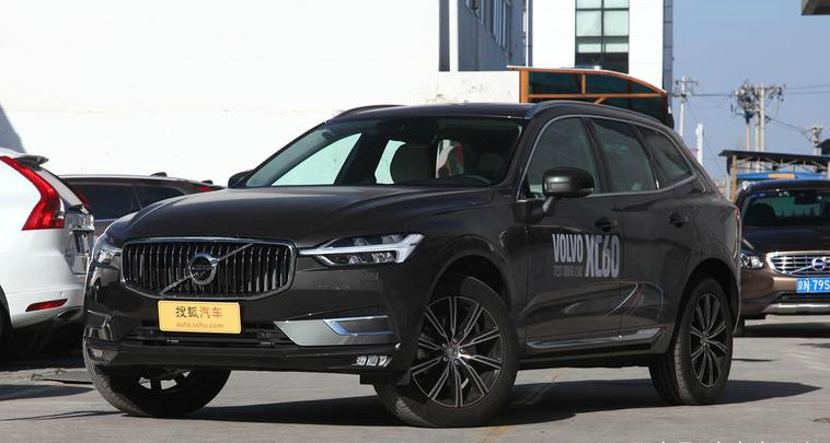 2018款 沃尔沃XC60 T5 四驱智雅豪华版