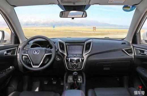 紧凑型SUV, 1.8T涡轮增压, 长4米7, 全景天窗, 9万买啥思域-新浪汽车