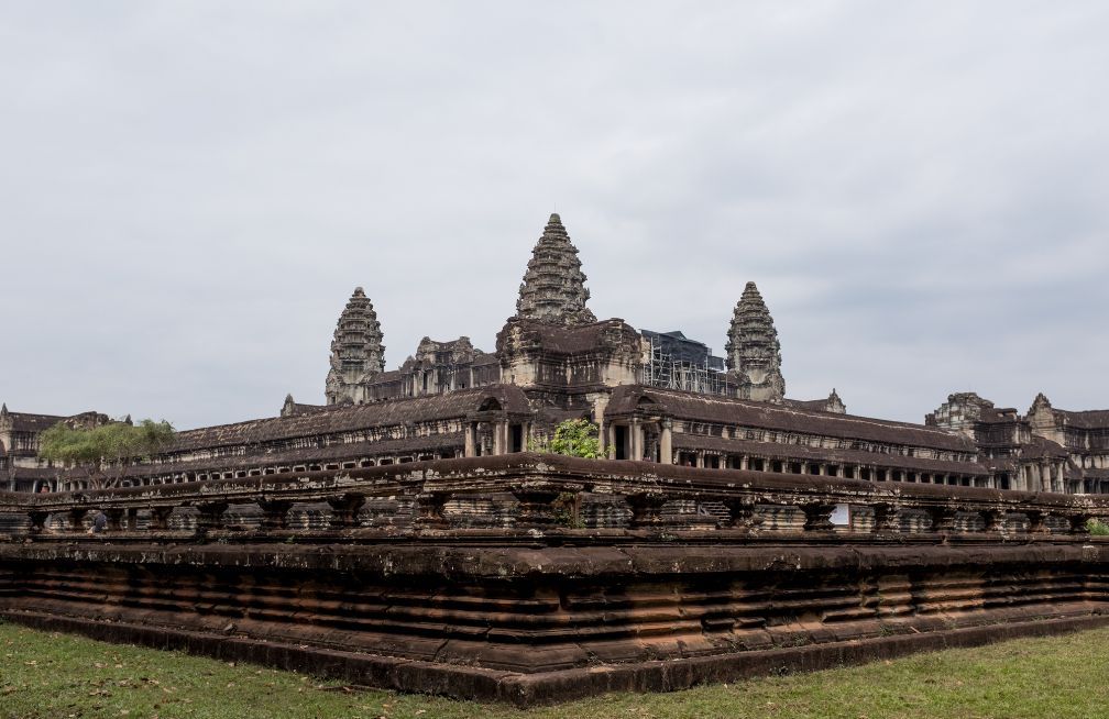 柬埔寨吴哥窟实拍，如此壮观神奇，怪不得每年百万中国游客参观