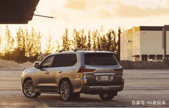 雷克萨斯LX450d正式上市，搭载V8发动机，性能更强，越野猛兽！-新浪汽车