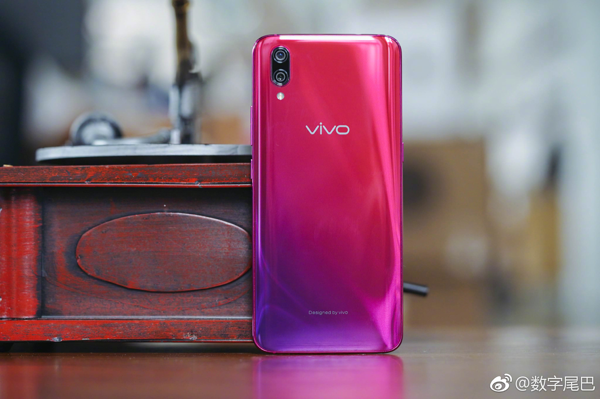 来欣赏一组新鲜出炉的 vivo X23 实拍图__财经头条