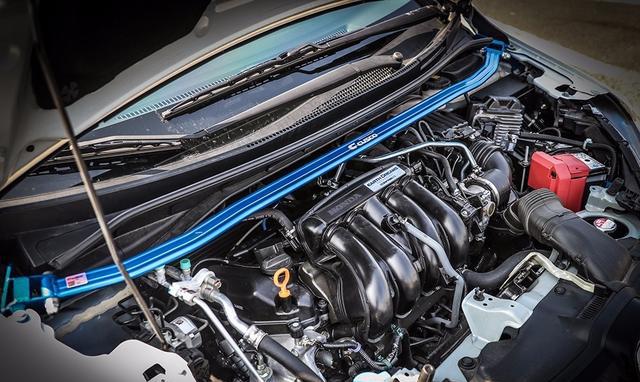 刷个电脑就下赛道？飞度GK5赛车化改装-新浪汽车