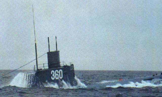 14年前361号潜艇发生事故，全员70人，死前无一人离开自己的战位