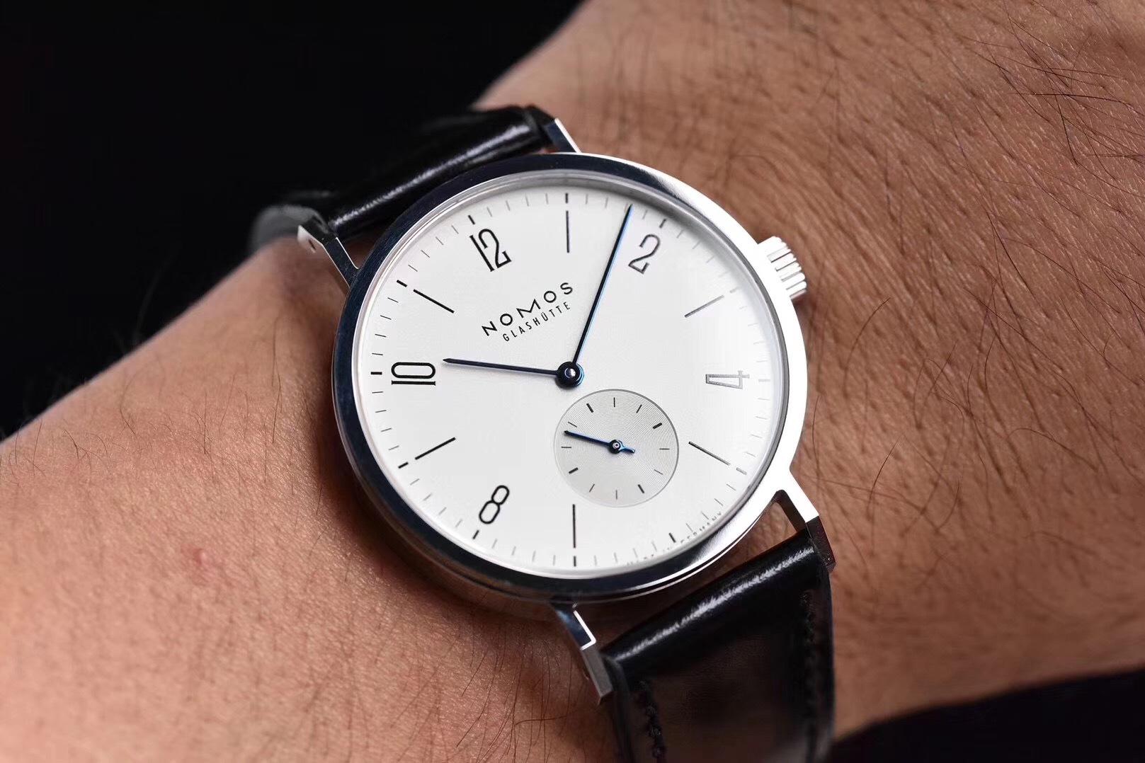 Siri说表：GP厂复刻NOMOS诺莫斯601腕表|Siri|腕表|诺莫斯_新浪新闻