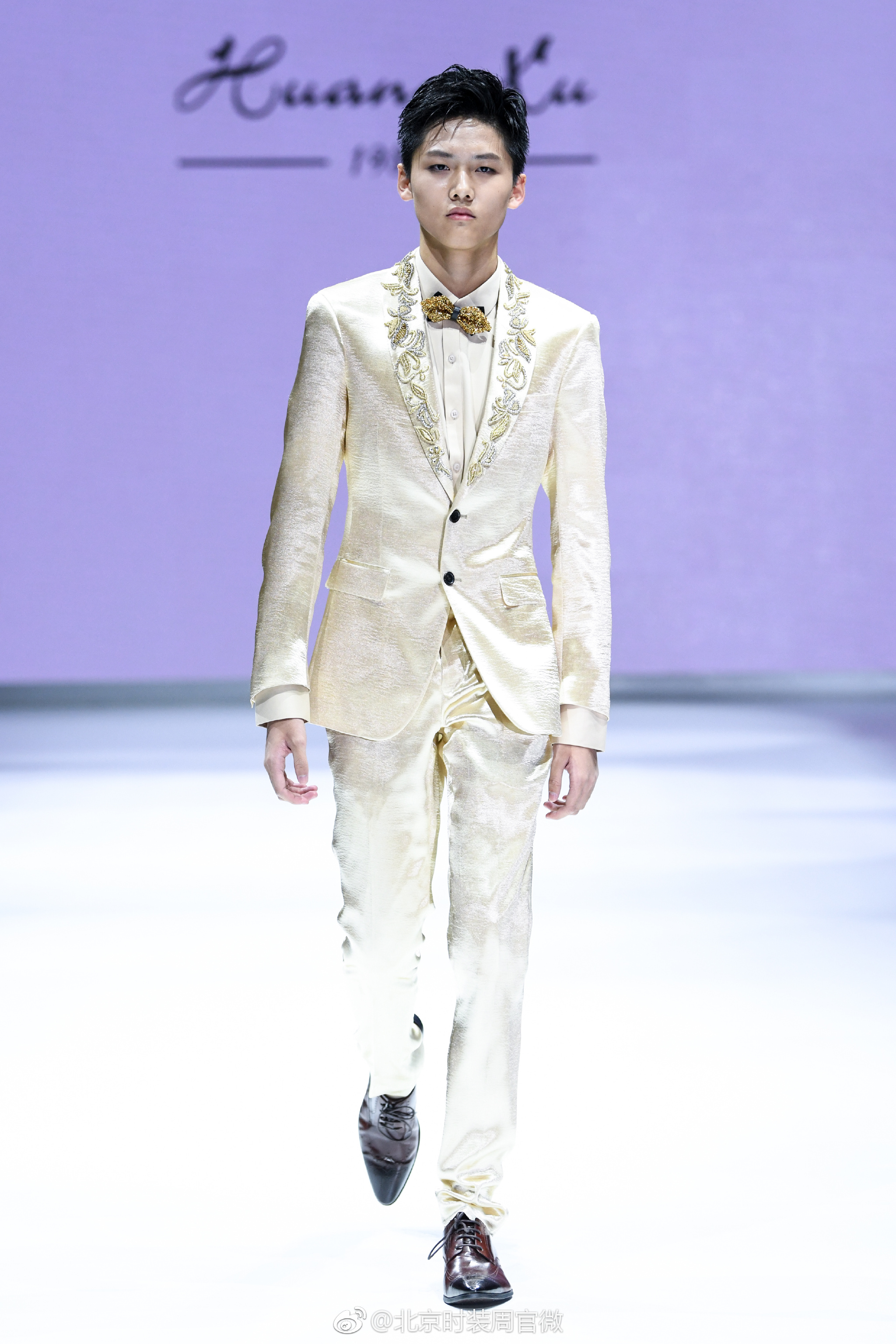 HUANG XU 1983 “华彧·自然” 2019 S/S品牌大秀