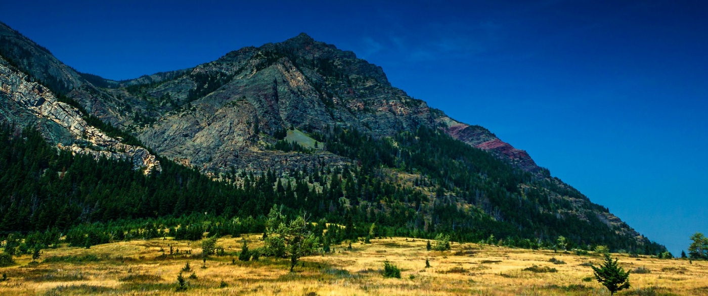 加拿大洛基山，迎面而来的大山|加拿大_新浪新闻