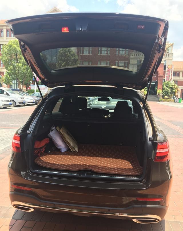 落地将近50万, 奔驰GLC 260动感型4000公里用车感受-新浪汽车