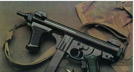 谁与争锋：低调的M12S冲锋枪，却是第3代冲锋枪接近王者的存|贝雷塔|冲锋枪|伯莱塔_新浪新闻