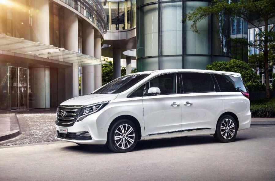 传祺GM8对标别克GL8, 加价一万才能提车? 它真的有这么厉害?-新浪汽车