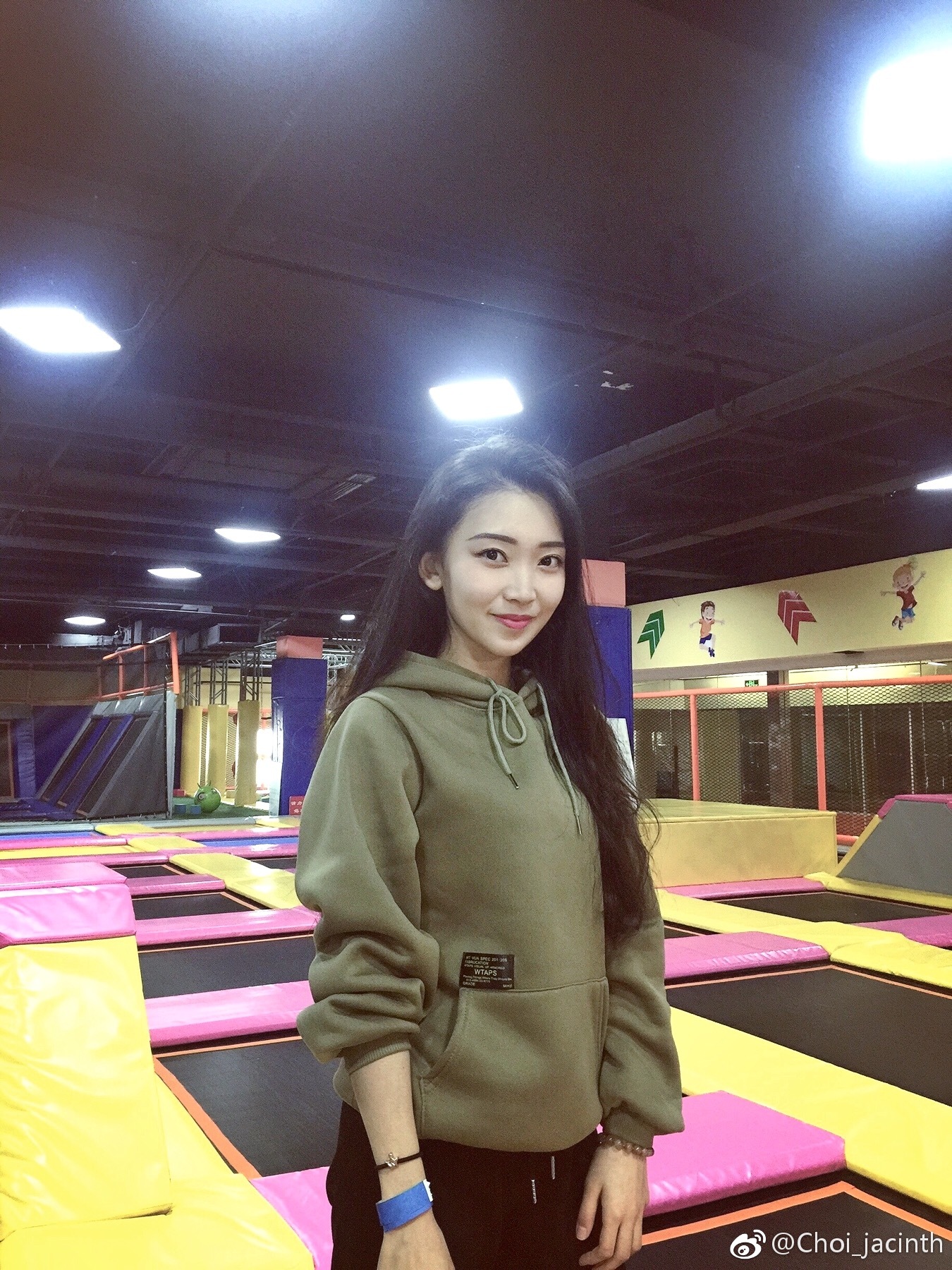 美女校花 四川音乐学院 陈嘉欣 20岁 身高163cm 体重41kg 爱好减肥|四川音乐学院|陈嘉欣|校花_新浪新闻