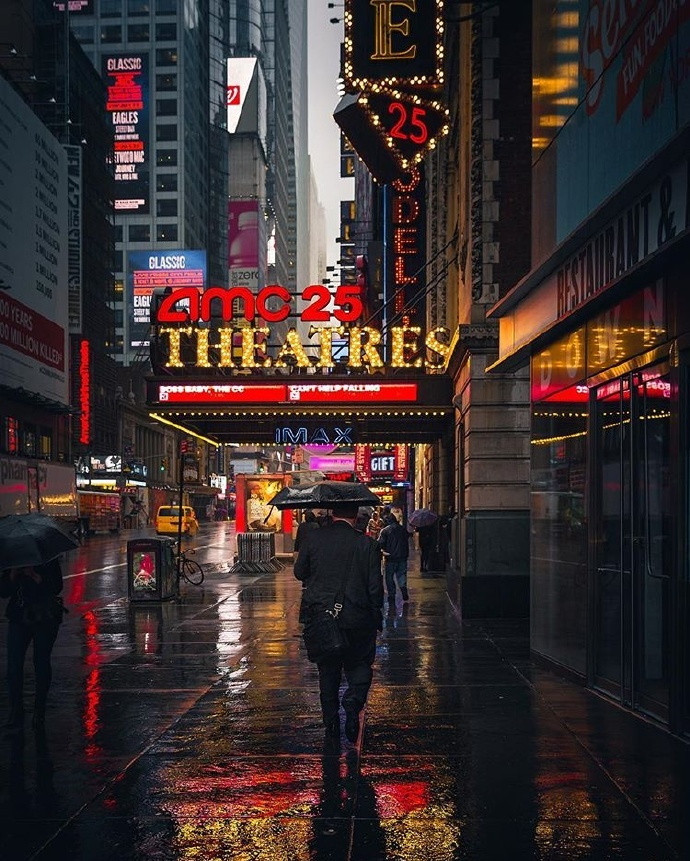 雨后夜晚的街头 丨摄影师|雨后|摄影师_新浪新闻