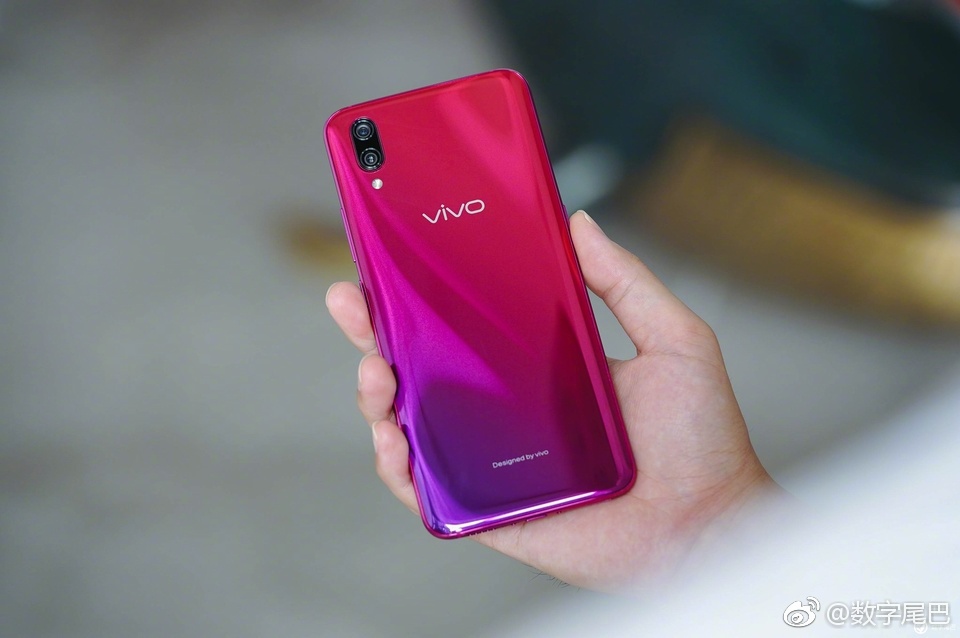 来欣赏一组新鲜出炉的 vivo X23 实拍图__财经头条