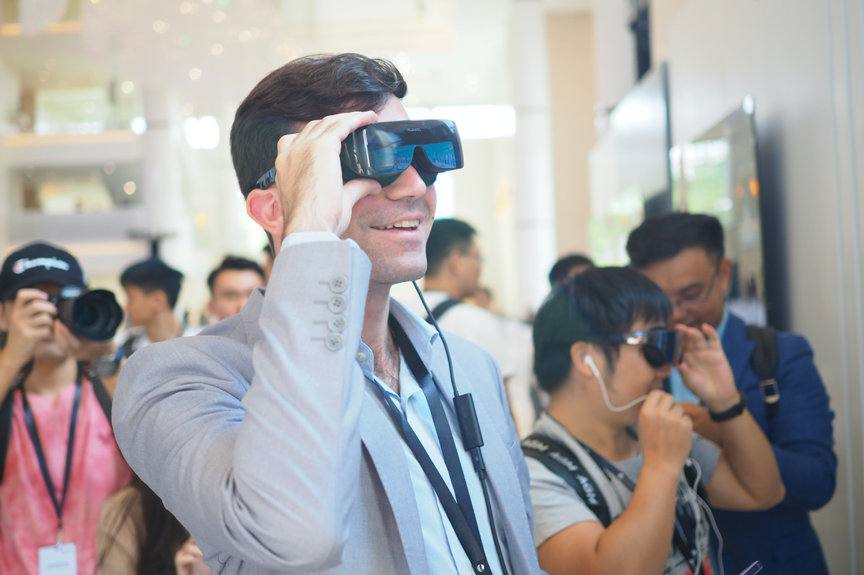 打响5G+VR领域的第一炮？华为VR Glass带来颠覆式5G体验__财经头条