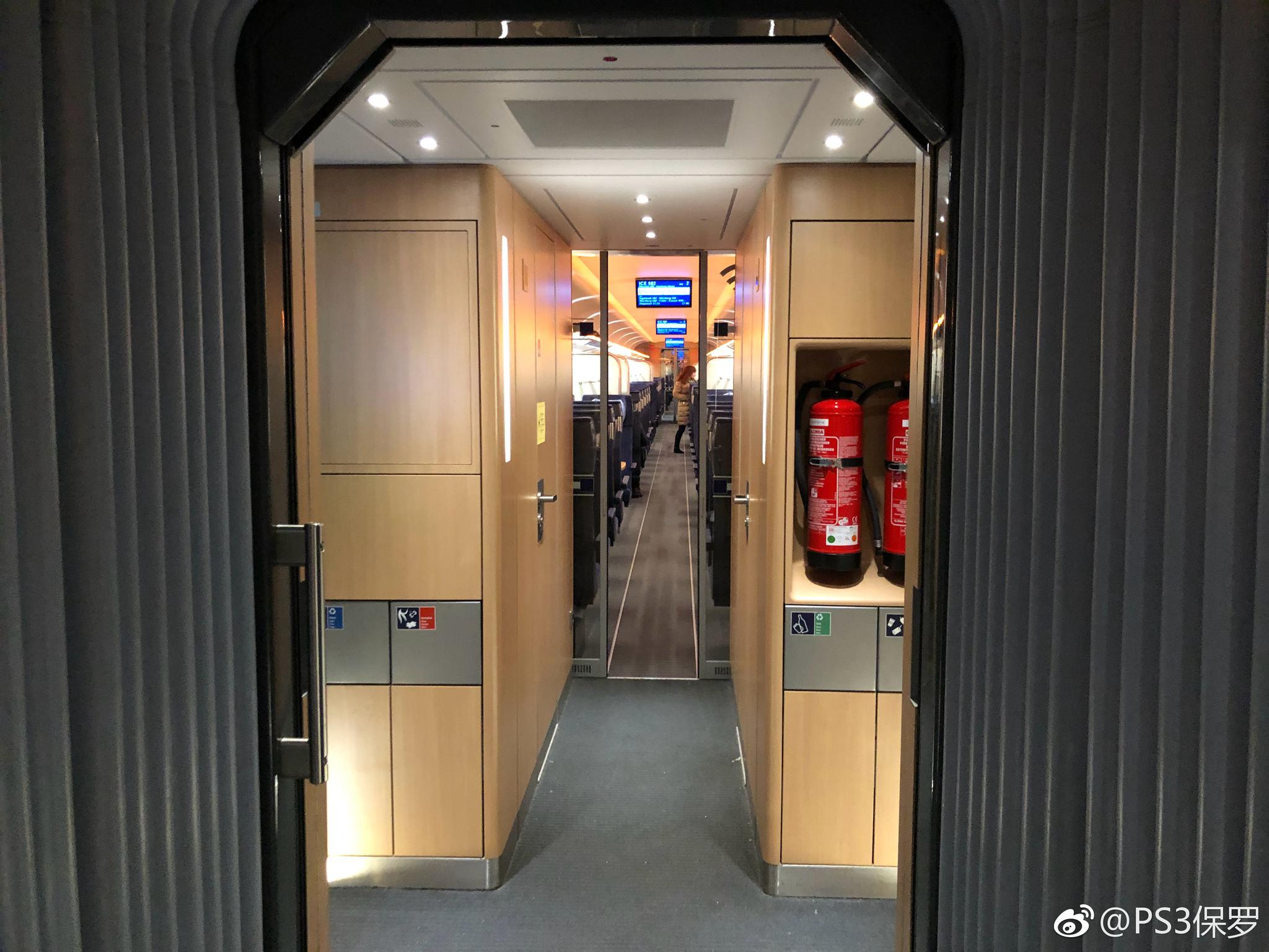 体验一下德国最新一代高铁ICE4，西门子制造-新浪汽车
