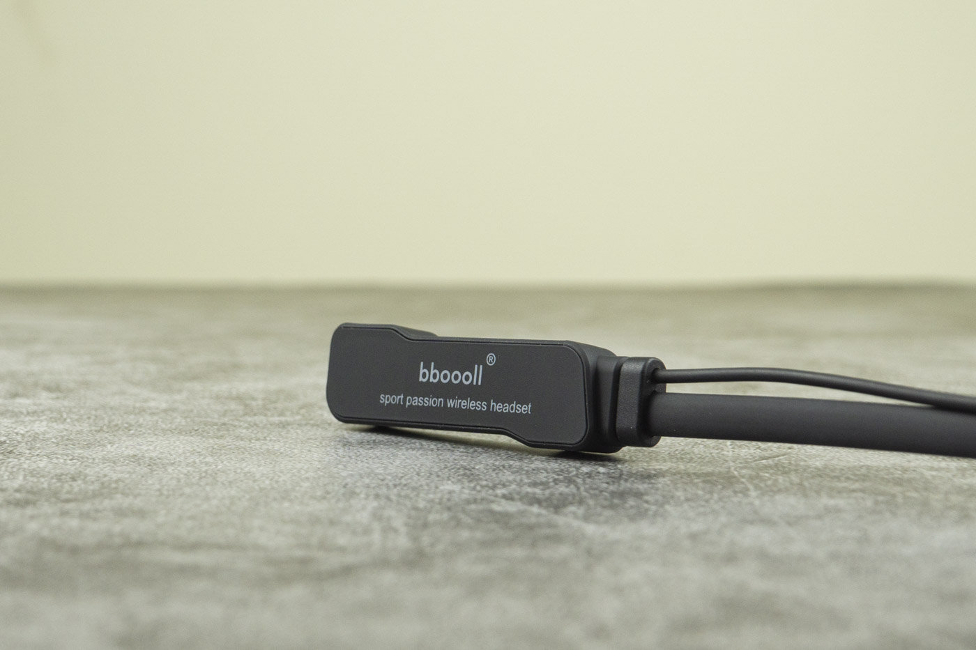 百元平民HiFi神器值得买吗？波耳BO-T1S分频三单元耳机评测__财经头条