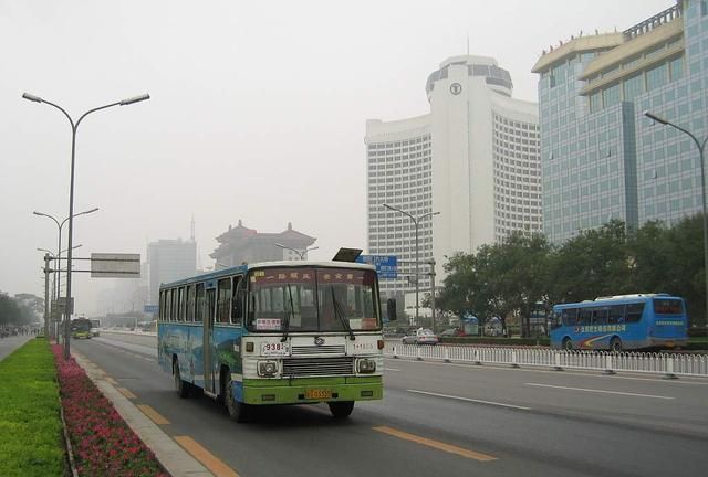 收钱不撕票是贪污 抚今追昔北京老长途公共汽车演变-新浪汽车
