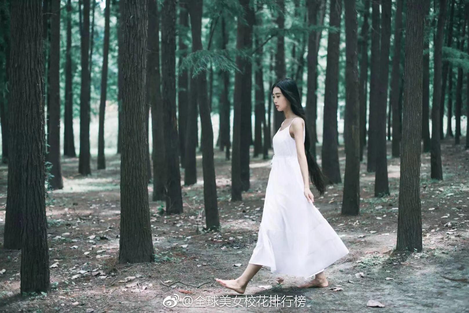 身高173cm 体重48kg 一个有情有义 敢爱敢恨的女孩儿