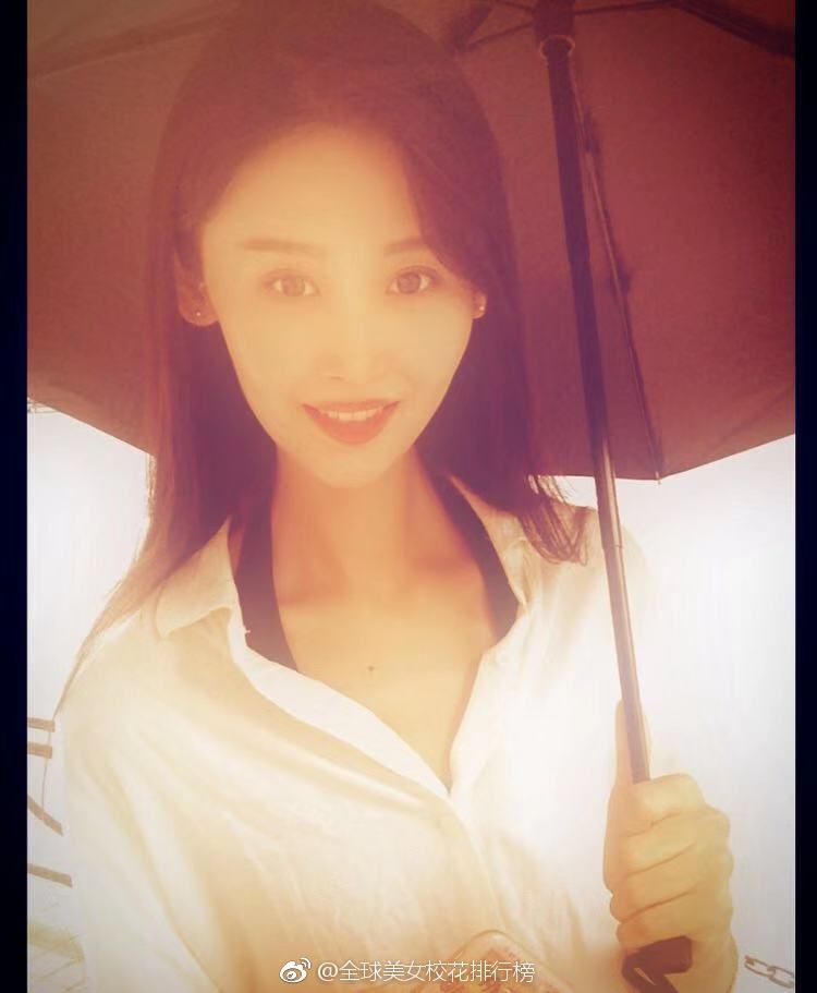 身高173cm 体重48kg 一个有情有义 敢爱敢恨的女孩儿