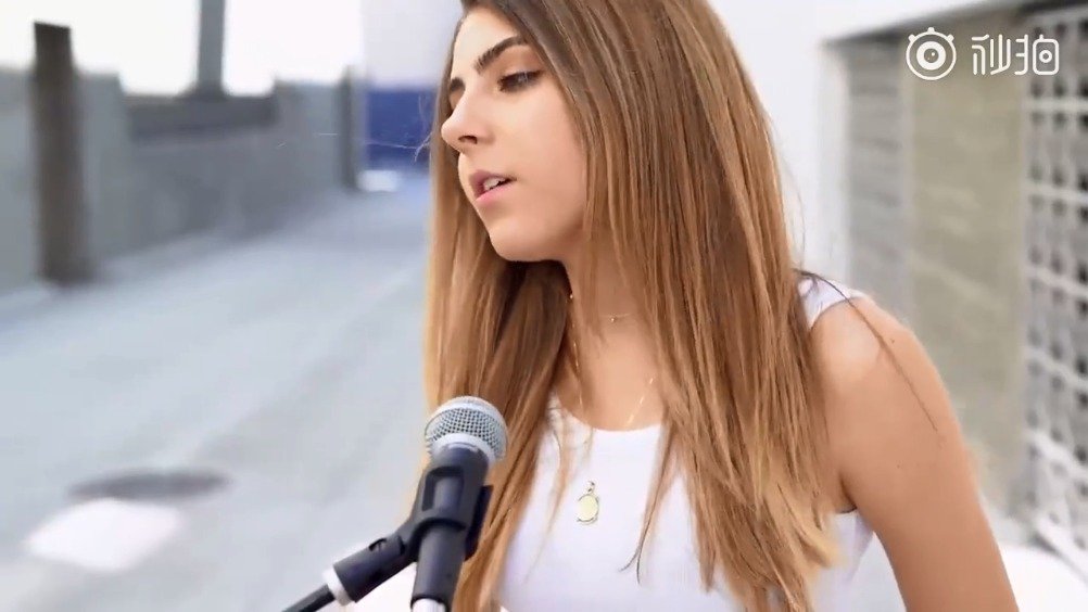 美国00后女歌手Jada Facer翻唱了这首火遍全球的《Faded》|00后|Faded_新浪新闻