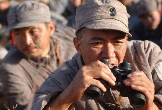 抗战时期，八路军帽子上的两颗扣子有什么用|军帽|八路军|纽扣_新浪新闻