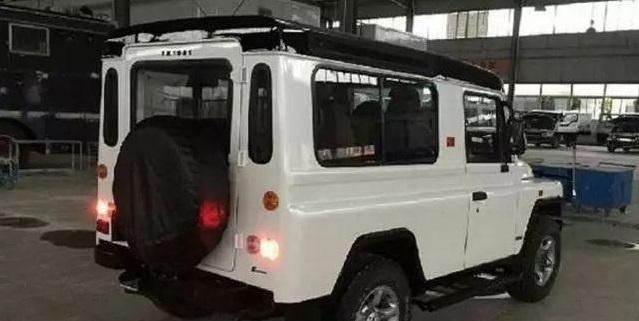 “北京212”正式改款，外观神似路虎卫士，堪称国产车的巅峰！-新浪汽车