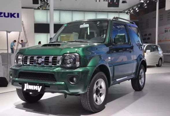 全新吉姆尼最新消息：元宵节后新车到天津港 价格让人心凉-新浪汽车