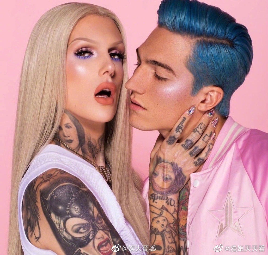 Jeffree Star承认已与男友Nathan Schwandt分手了