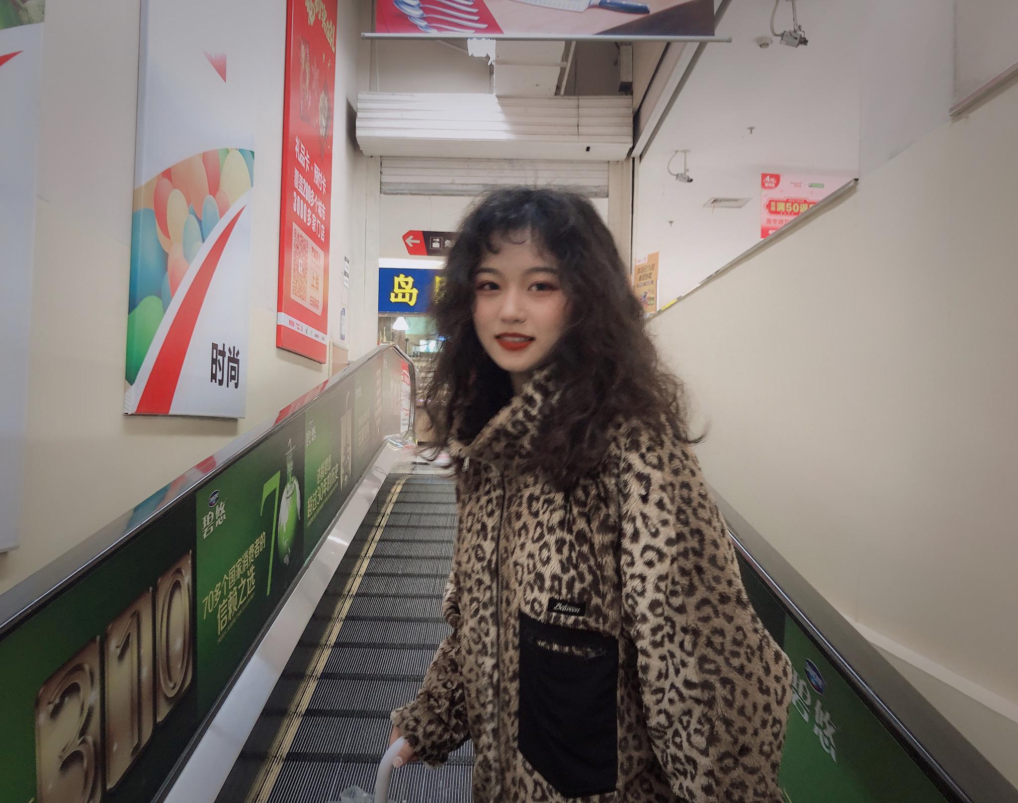 162cm 46kg 喜欢跳舞可盐可甜_新浪新闻