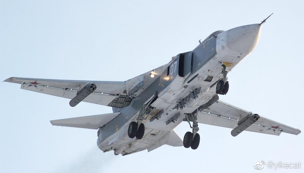 Сухой Су-24М2/Sukhoi Su-24М2前线轰炸机（本文系鄙人翻译