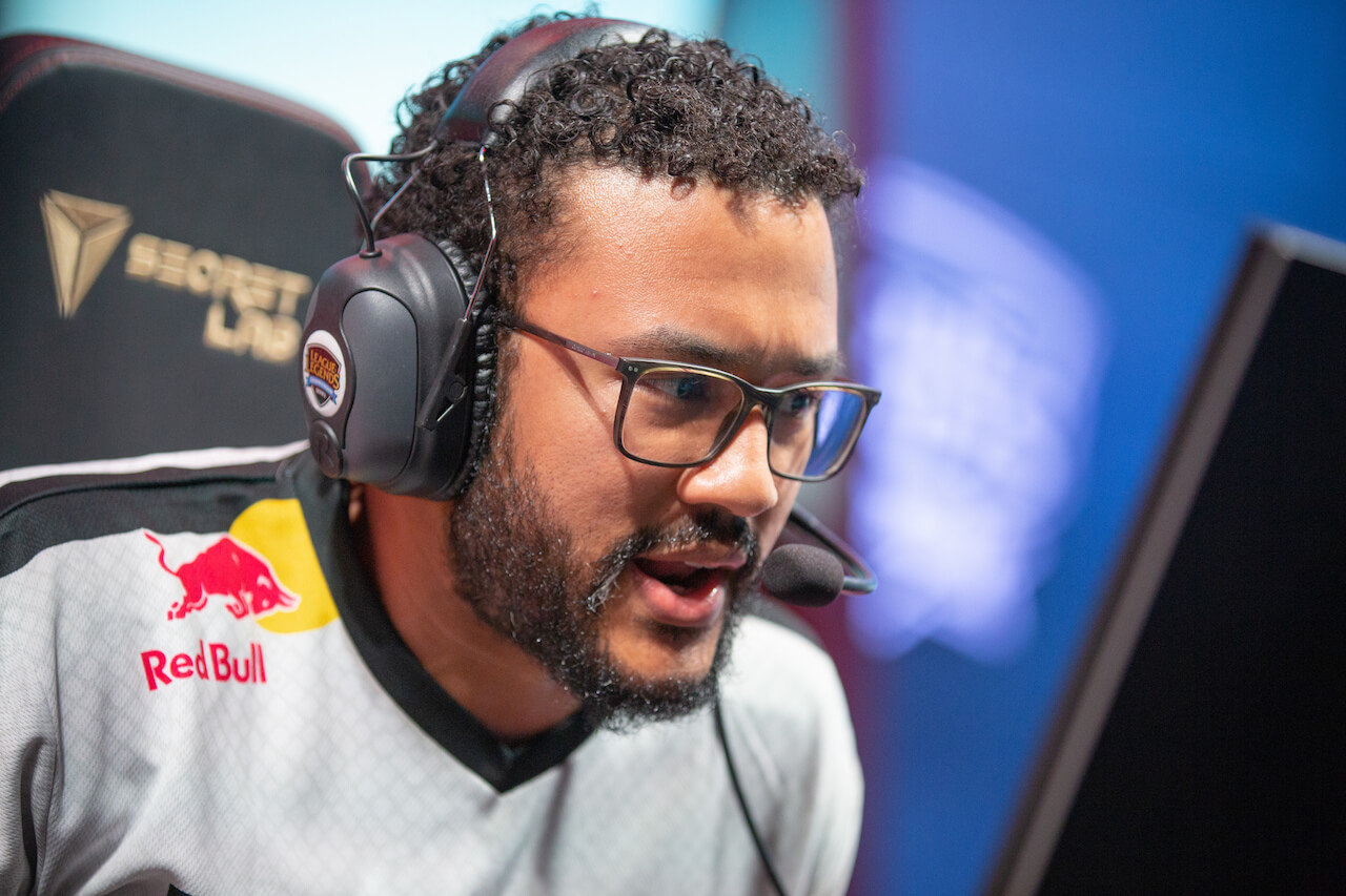 100T Aphromoo采访：对选手来说受到批评很正常 你必须面对这些|比赛|选手|春季赛_新浪新闻