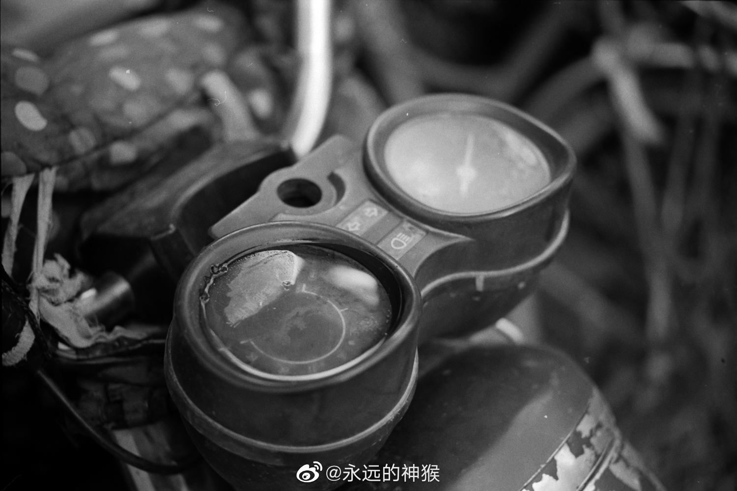 楼下的破烂儿By Ilford Hp5++d76 自冲扫描