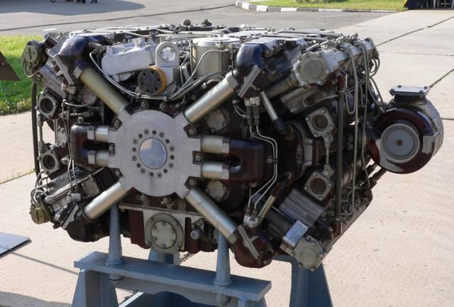 俄军T14坦克性能远超西方产品，发动机仍没搞定，连旧款都造不够|坦克|柴油机|俄军_新浪新闻